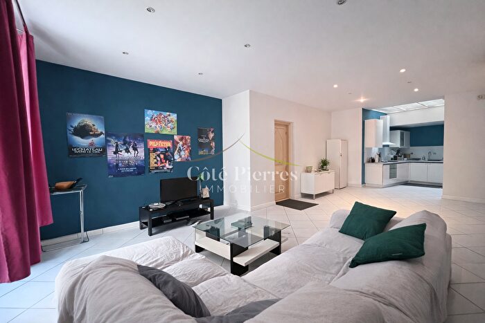 Appartement à vendre - Nîmes, Ecusson, Arènes - 4 pièces - 3 chambres