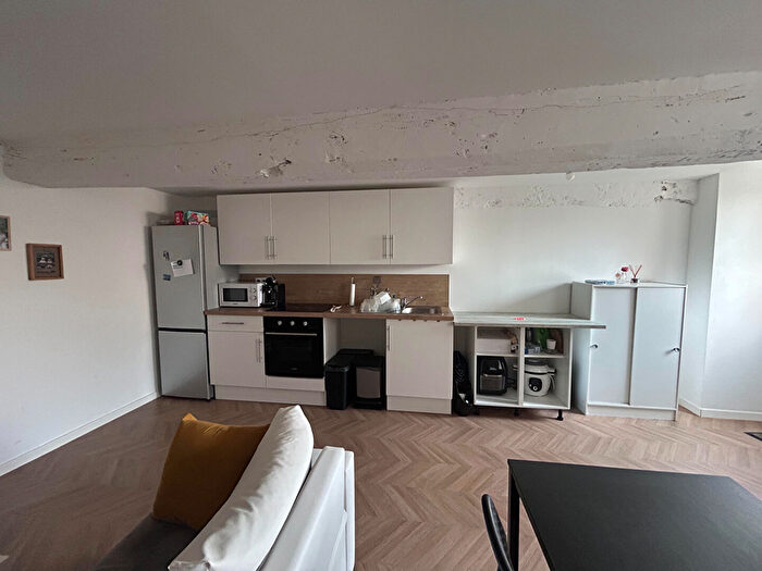 Appartement 3 pièces à Nozay, à louer