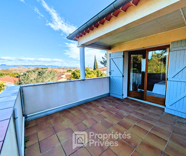 Maison à vendre - Roquebrune-sur-Argens, Village - 4 pièces - 3 chambres