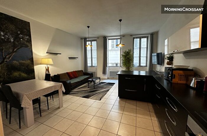 Appartement à louer - Marseille er , Belsunce - 2 pièces - 1 chambre