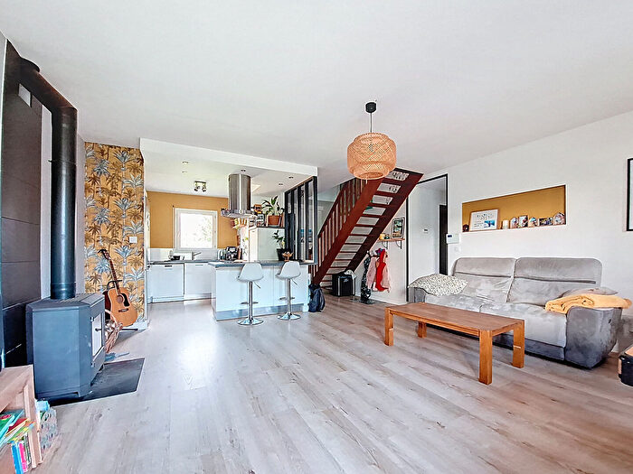 Maison à vendre - Sainte-Luce-sur-Loire - 6 pièces - 5 chambres