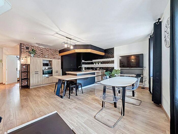 Appartement à louer - Centre Ville-Charles III, Nancy - 3 pièces - 2 chambres