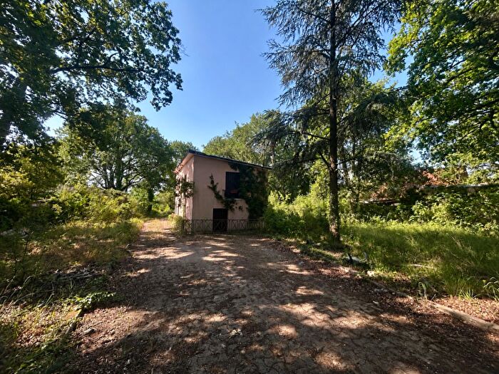 Maison 6 pièces à Montlhéry, à vendre