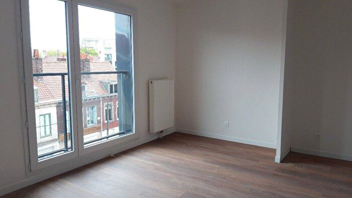 Moulins, Lille : Appartement 3 pièces à louer