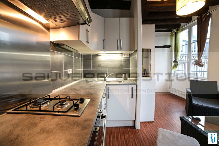 Rouen, Vieux Marché, Cathédrale : Appartement 2 pièces à louer