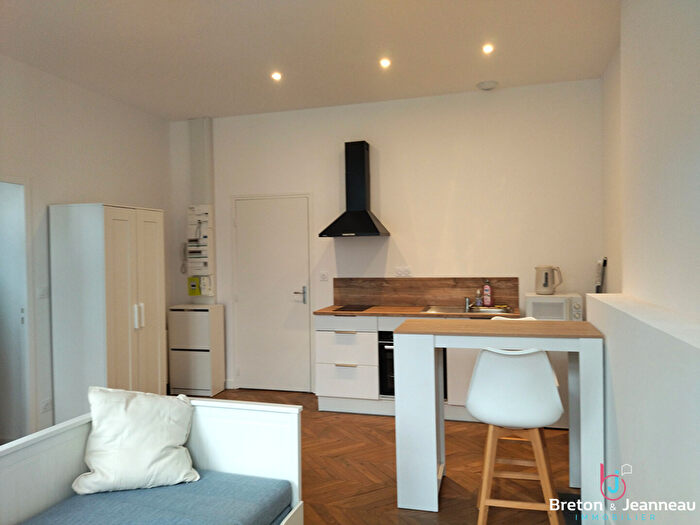 Appartement à louer - Mayenne, Nord Ouest - 1 pièce