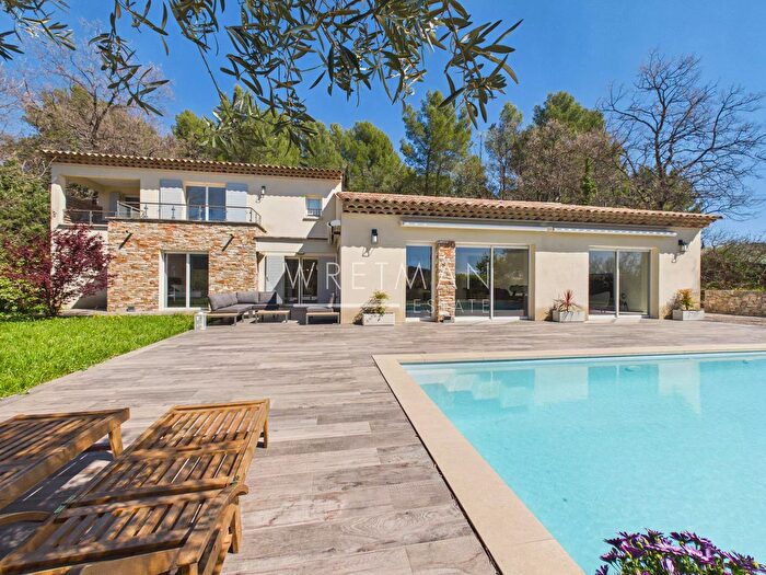 Maison à vendre - Seillans - 6 pièces - 4 chambres