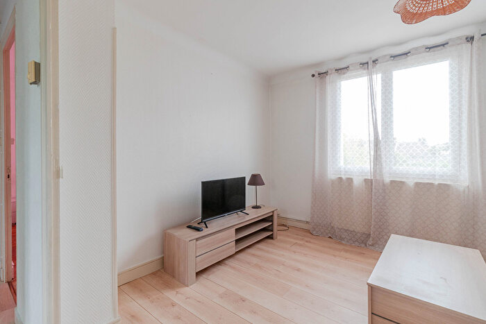 Appartement à louer - Périgueux, Toulon, Beaulieu - 3 pièces - 2 chambres