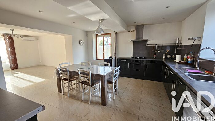 Maison à vendre - La Ferté-sous-Jouarre - 6 pièces - 5 chambres