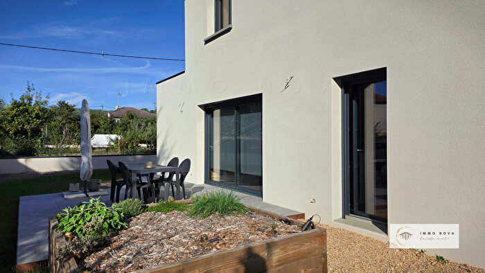 Maison à vendre - Issoire, Bizaleix, Jodonnes - 6 pièces - 3 chambres