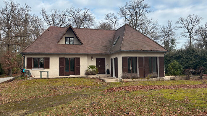 Maison à vendre - Lamorlaye - 9 pièces - 5 chambres