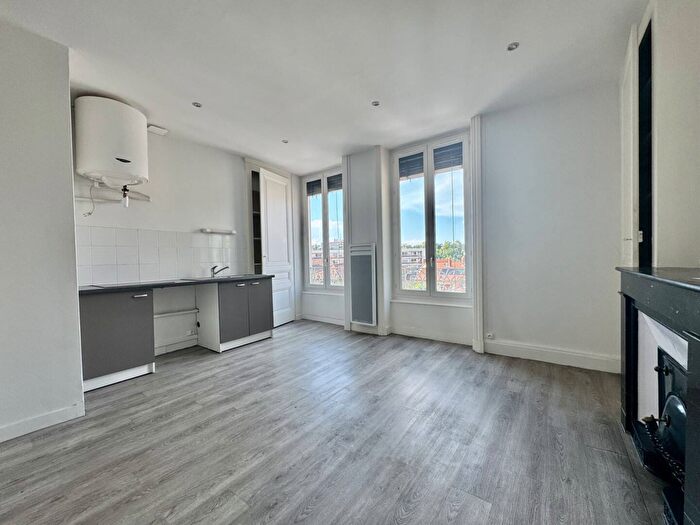 Appartement à louer - Tassin-la-Demi-Lune - 2 pièces - 1 chambre