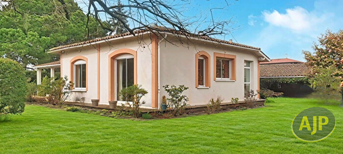 Maison à vendre - Andernos-les-Bains, Broustey, Falgouët - 5 pièces - 4 chambres