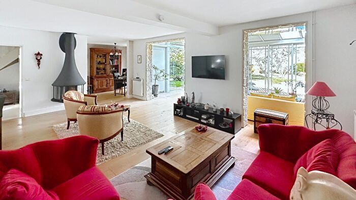 Maison à vendre - Lésigny - 6 pièces - 3 chambres