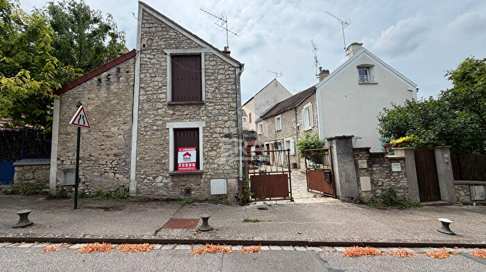 Maison 4 pièces à vendre - Beynes