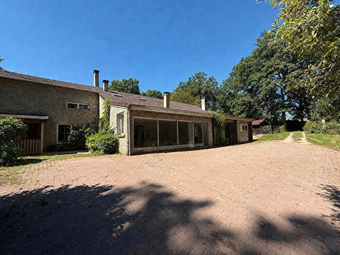 Maison 14 pièces à vendre à Magny-les-Hameaux