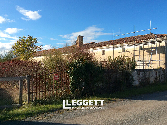 Maison à vendre - Saint-Ciers-Champagne - 5 pièces