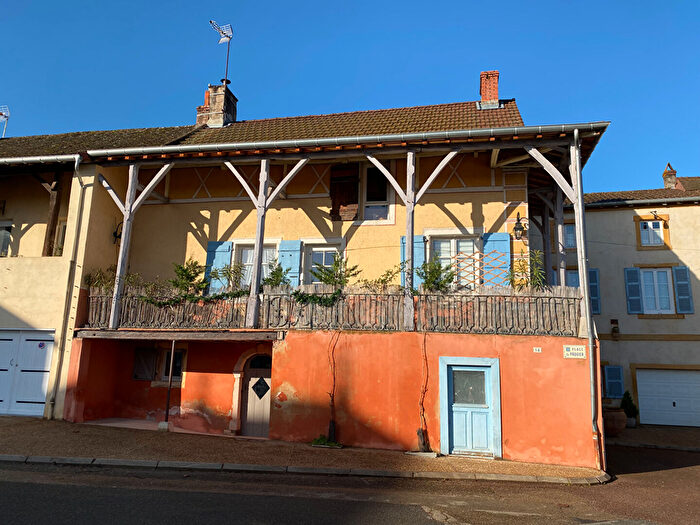 Maison à vendre - Lugny - 4 pièces - 3 chambres