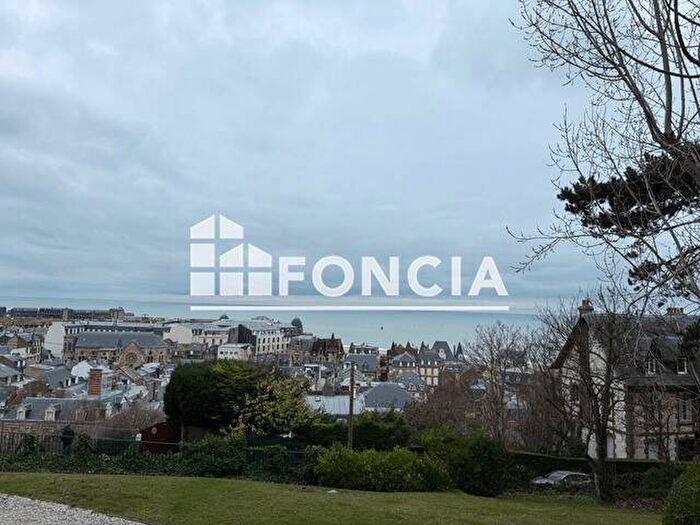 Appartement à louer - Port Littoral-Ville Nord, Trouville-sur-Mer - 3 pièces - 2 chambres