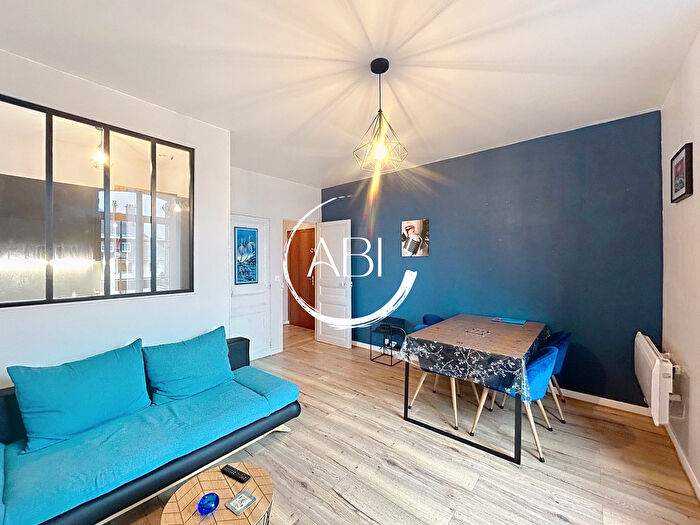 Appartement à vendre - Bagnoles-de-lOrne - 2 pièces - 1 chambre