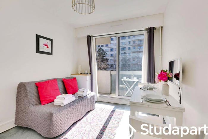 Appartement 1 pièce à louer - Bassin de la Villette, Paris 19ème arrondissement