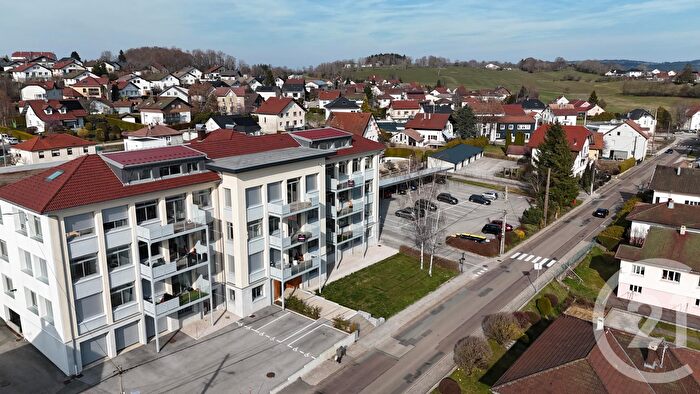 Appartement à louer - Charquemont - 4 pièces - 3 chambres