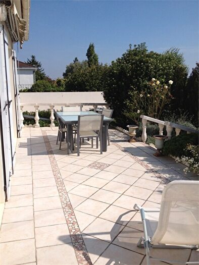 Maison 6 pièces à vendre à Lairoux
