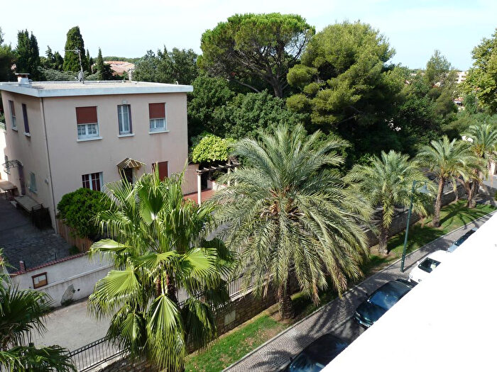 Appartement à vendre - Six-Fours-les-Plages, Roumagnan, Talian, Audibert, Verger - 3 pièces - 2 chambres