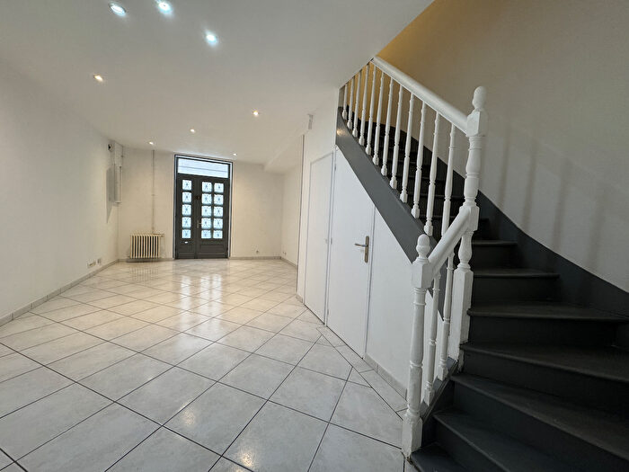 Maison à louer - Villeneuve-sur-Lot, Sainte-Catherine - 4 pièces - 3 chambres