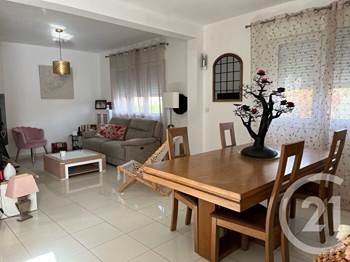 Maison à vendre - Villecresnes - 6 pièces - 4 chambres