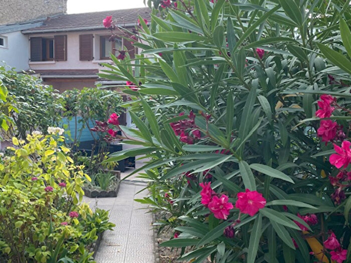 Maison à vendre - Nanterre, Centre-ville - 4 pièces - 3 chambres