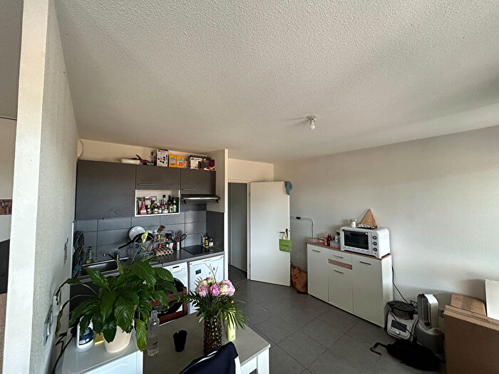Saint-Jean : Appartement 1 pièce à vendre
