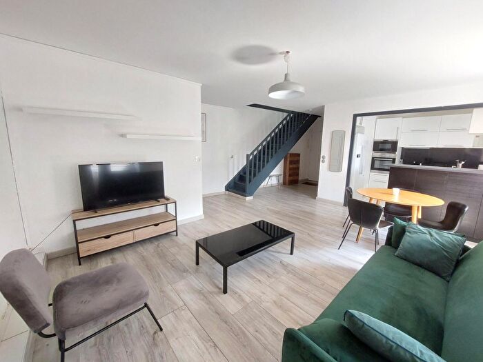 Appartement 5 pièces à louer - Saint-Étienne, Couriot, Tarentaise, Beaubrun