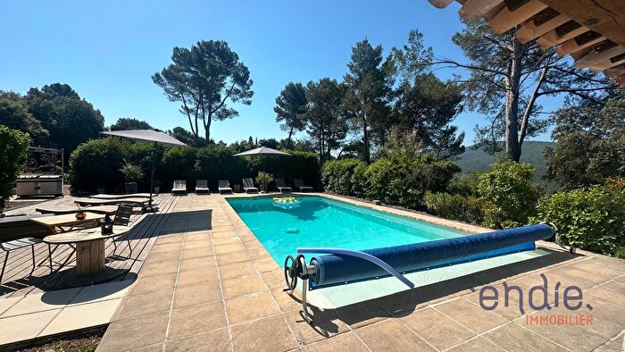 Maison 5 pièces à Le Thoronet, à vendre