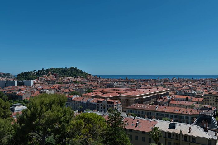 Appartement 3 pièces à Nice, Cimiez, à vendre