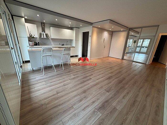 Appartement à louer - Rueil sur Seine-Plaine-Gare, Rueil-Malmaison - 4 pièces - 3 chambres