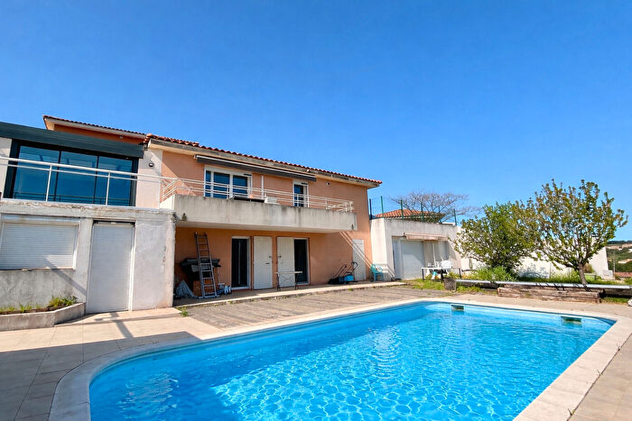 Maison 5 pièces à Septèmes-les-Vallons, à vendre