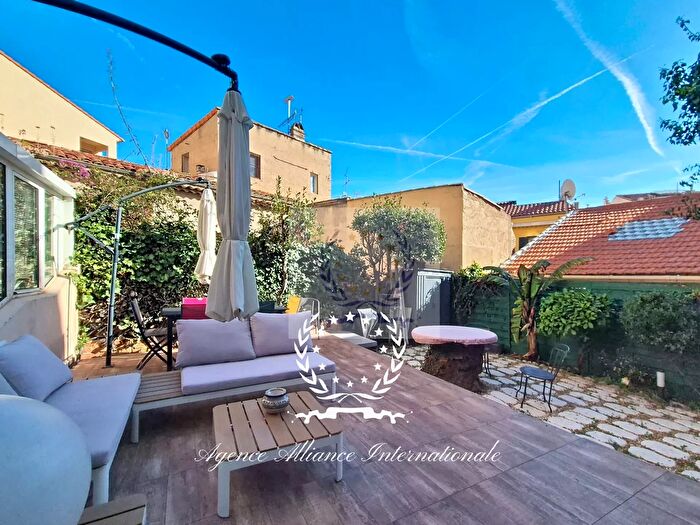 Appartement à vendre - Cannes, Suquet - 4 pièces - 3 chambres