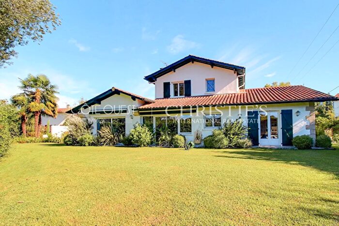 Maison à vendre - Ahetze - 5 pièces - 4 chambres