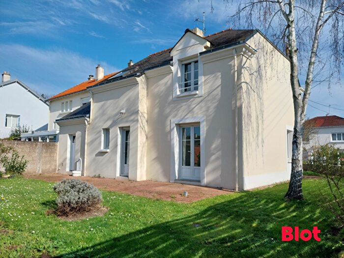 Maison à vendre - Nantes, Nantes Erdre, La Beaujoire, Saint-Joseph de Porterie - 6 pièces - 4 chambres