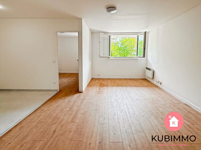 Appartement à vendre - Noisy-le-Grand, Ouest - 2 pièces - 1 chambre