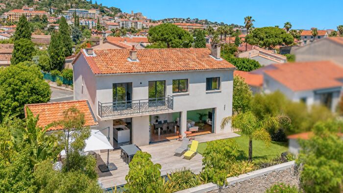 Hyères, Maurels : Maison 6 pièces à vendre