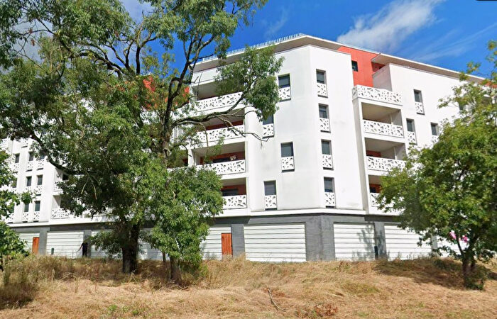 Appartement à louer - Lormont, Bourg, Mairie - 3 pièces - 2 chambres