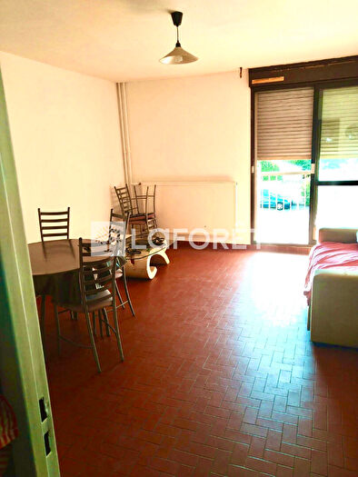 Appartement à vendre - Saint-Martin-de-Crau - 1 pièce - 1 chambre