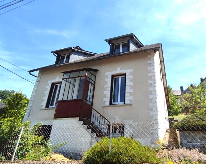 Maison 8 pièces à vendre - Ussel