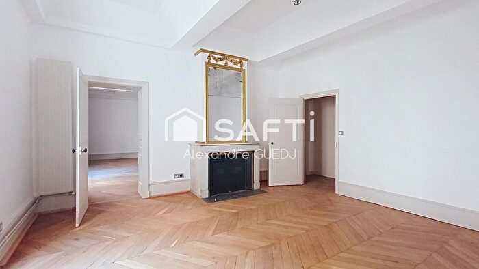 Appartement à vendre - Lyon e , Cordeliers Bellecour - 6 pièces - 4 chambres