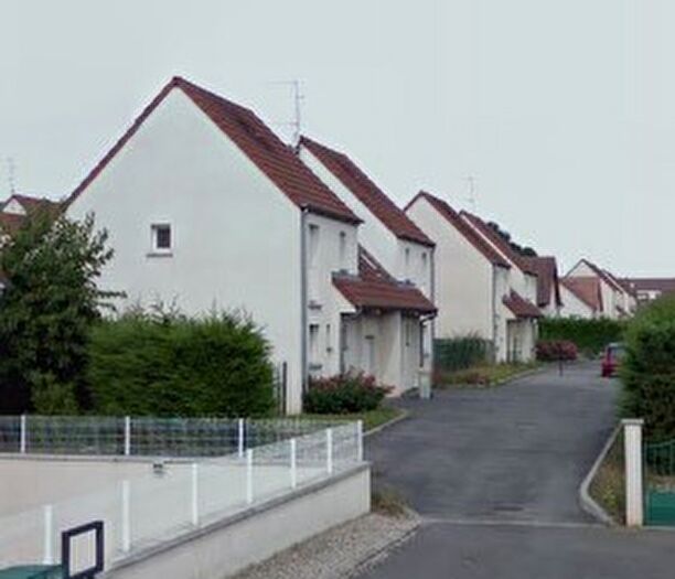 Maison 6 pièces à louer à Dijon, Toison d'Or