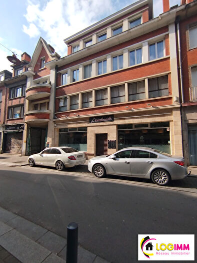 Appartement à vendre - Valenciennes - 5 pièces - 4 chambres