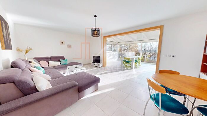 Maison à vendre - Lauterbourg - 7 pièces - 5 chambres