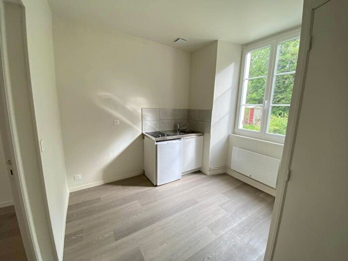 Coulommiers, Centre-ville : Appartement 1 pièce à louer